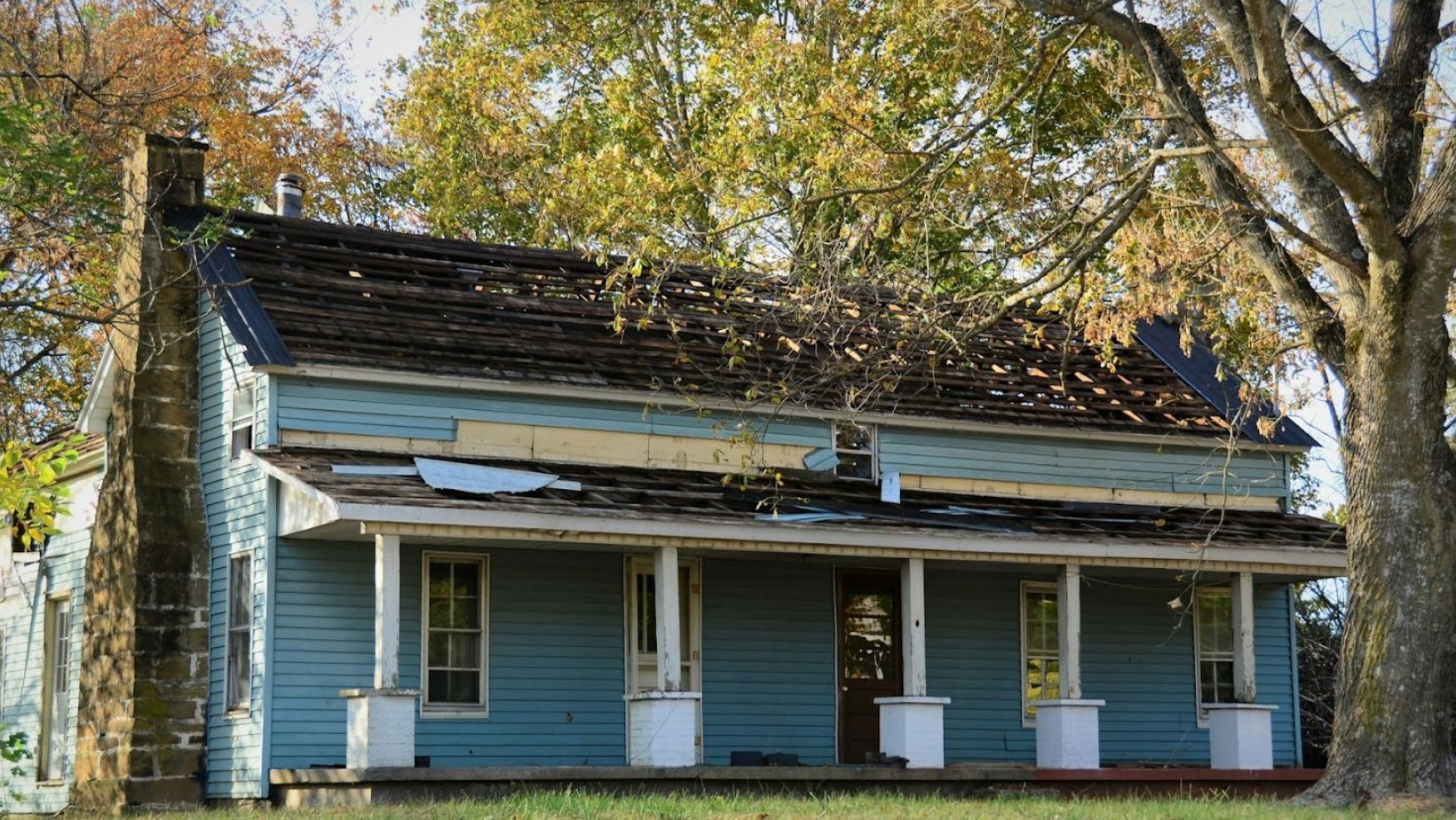 3 Signs Your Roof Wasn’t Installed Properly and What to Do About It ...